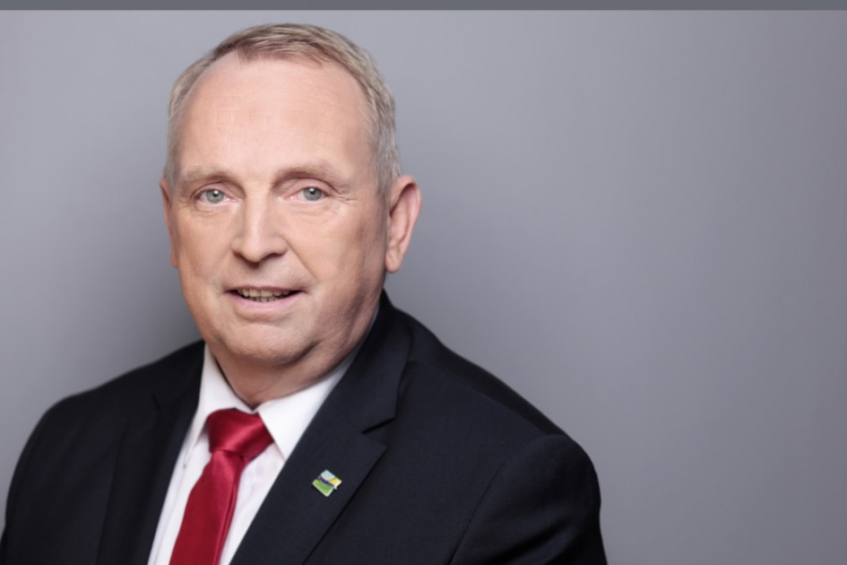 Till Backhaus - Profil bei abgeordnetenwatch.de