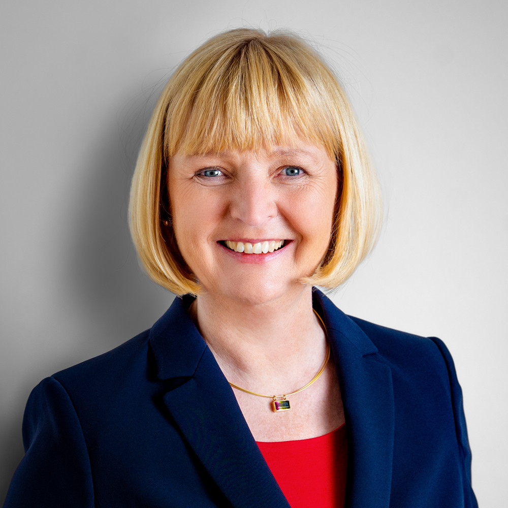 Andrea Schroder's Instagram, Twitter & Facebook on IDCrawl