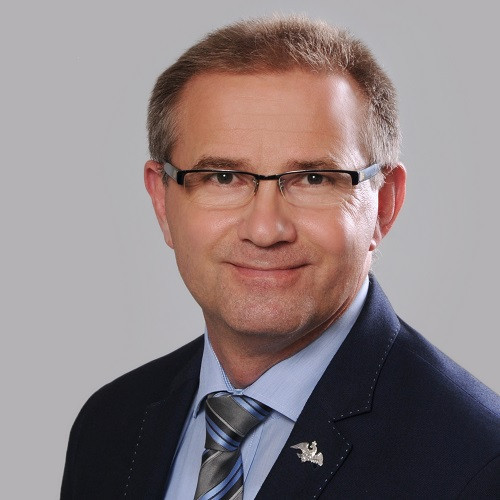 Peter Herbert's Instagram, Twitter & Facebook on IDCrawl