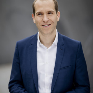 Verschärfte Kontrollen machen den Hauptbahnhof sicherer.Seit April ...