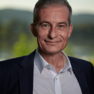 Ein großer Teil der Bevölkerung ist mit der Einwanderungspolitik ...